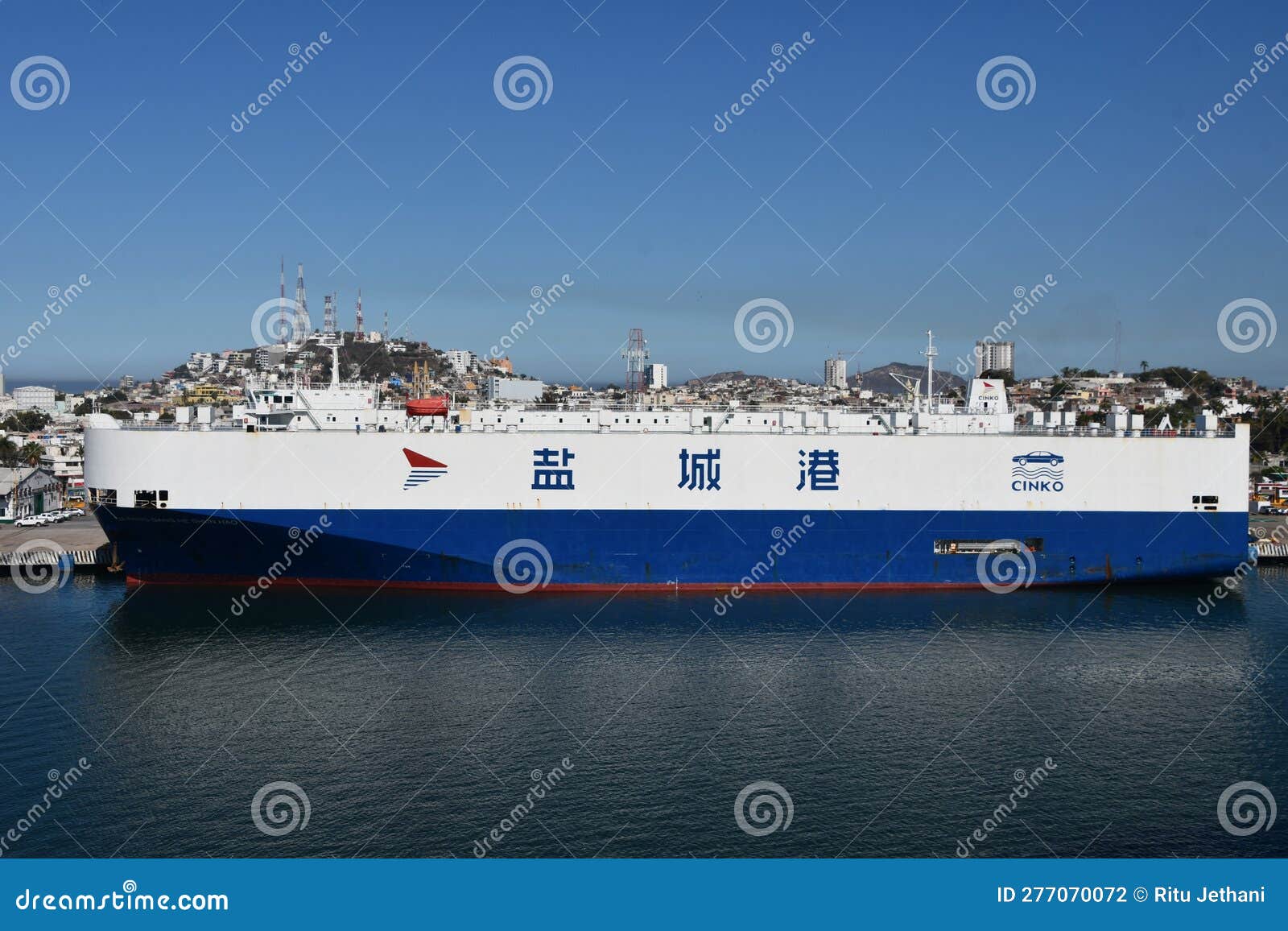 Cinko Ship Vessel in Mazatlan, Mexico Editorial Photography - Image of ...