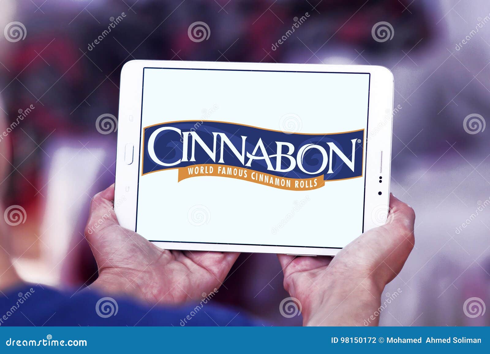 Cinnabon Logo