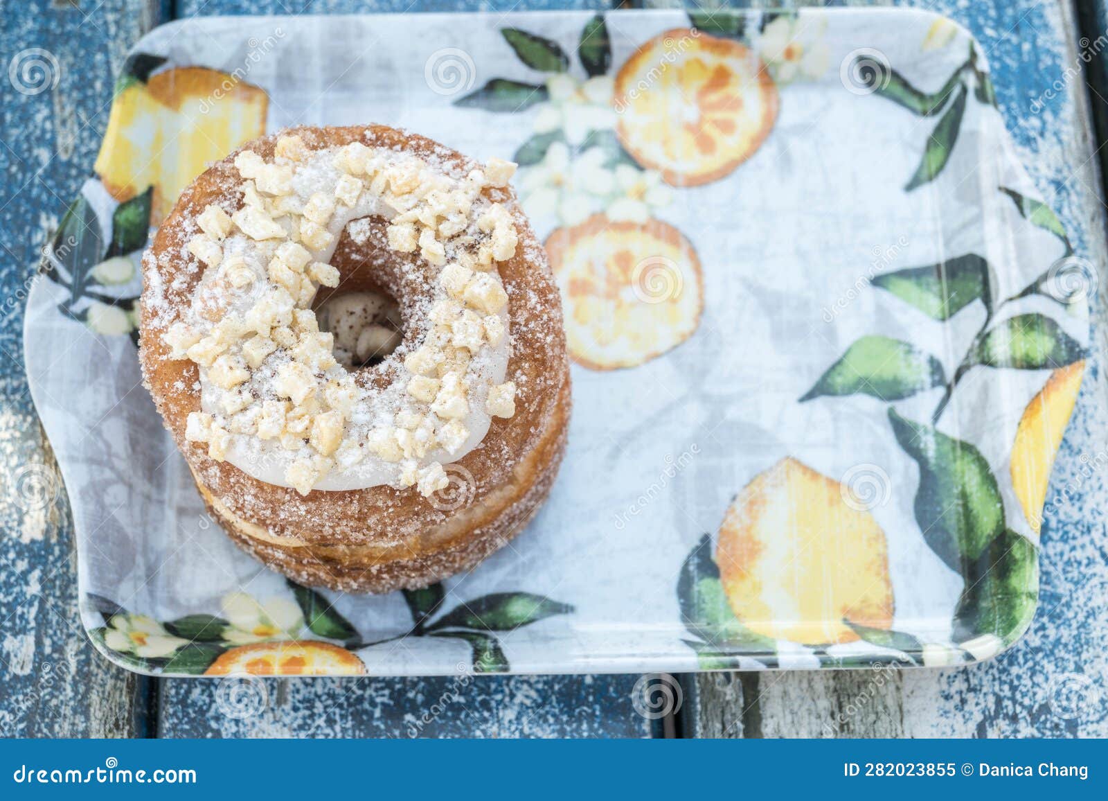Cinnamon Apple Cronut on a Lemon Tray Stock Image - Image of sugar ...