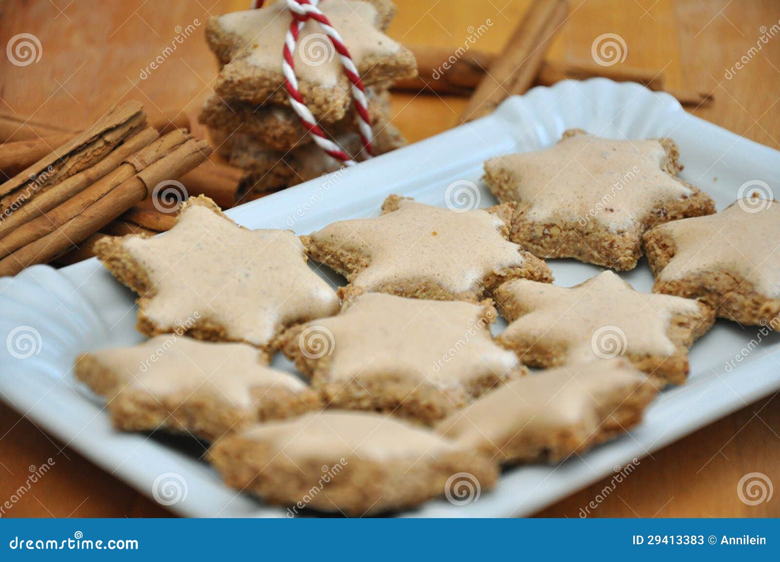 Cinnamon star cookies stock image. Image of cookie, food - 29413383