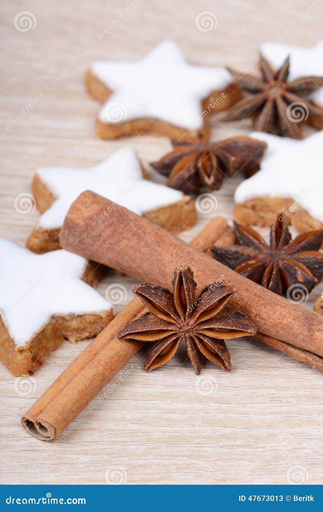Cinnamon stars stock image. Image of dessert, cinnamon - 47673013