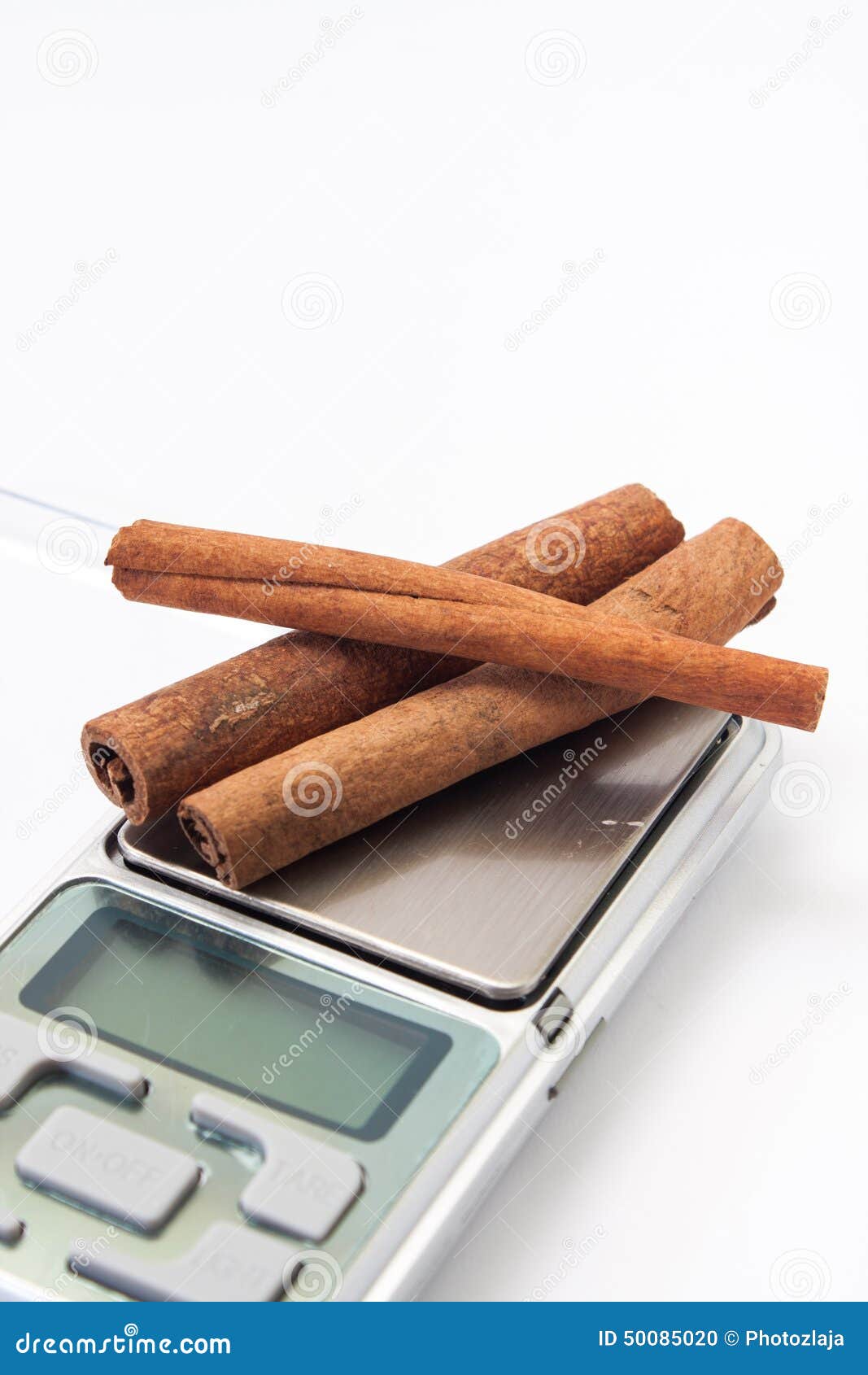 Cinnamon Sticks on a Digital Scale Stock Photo - Image of herb, brown ...