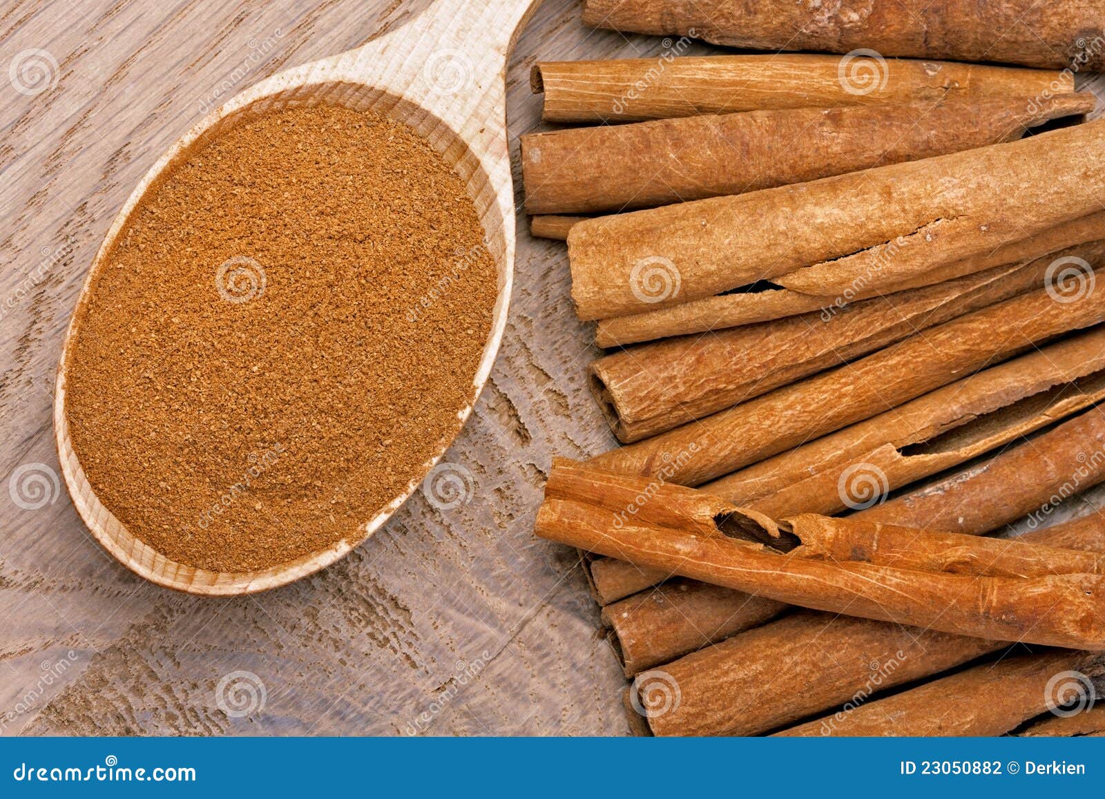 Cinnamon in Sticks and Powder Stock Photo - Image of delicacy, wood ...