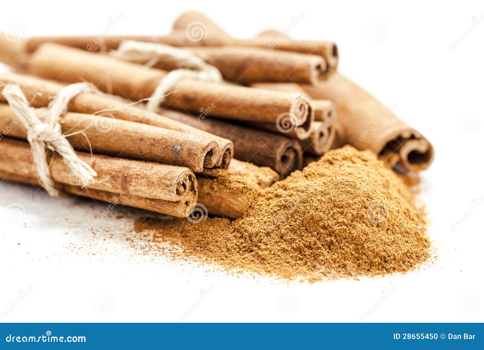 Cinnamon sticks and powder stock photo. Image of aromatherapy - 28655450