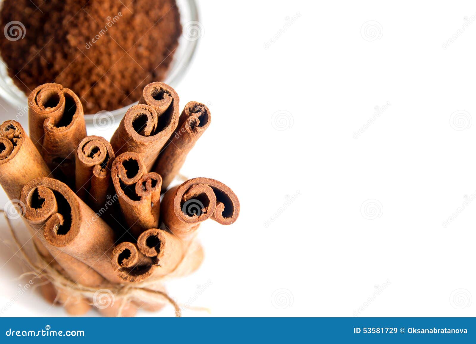 Cinnamon sticks and powder stock image. Image of aroma - 53581729
