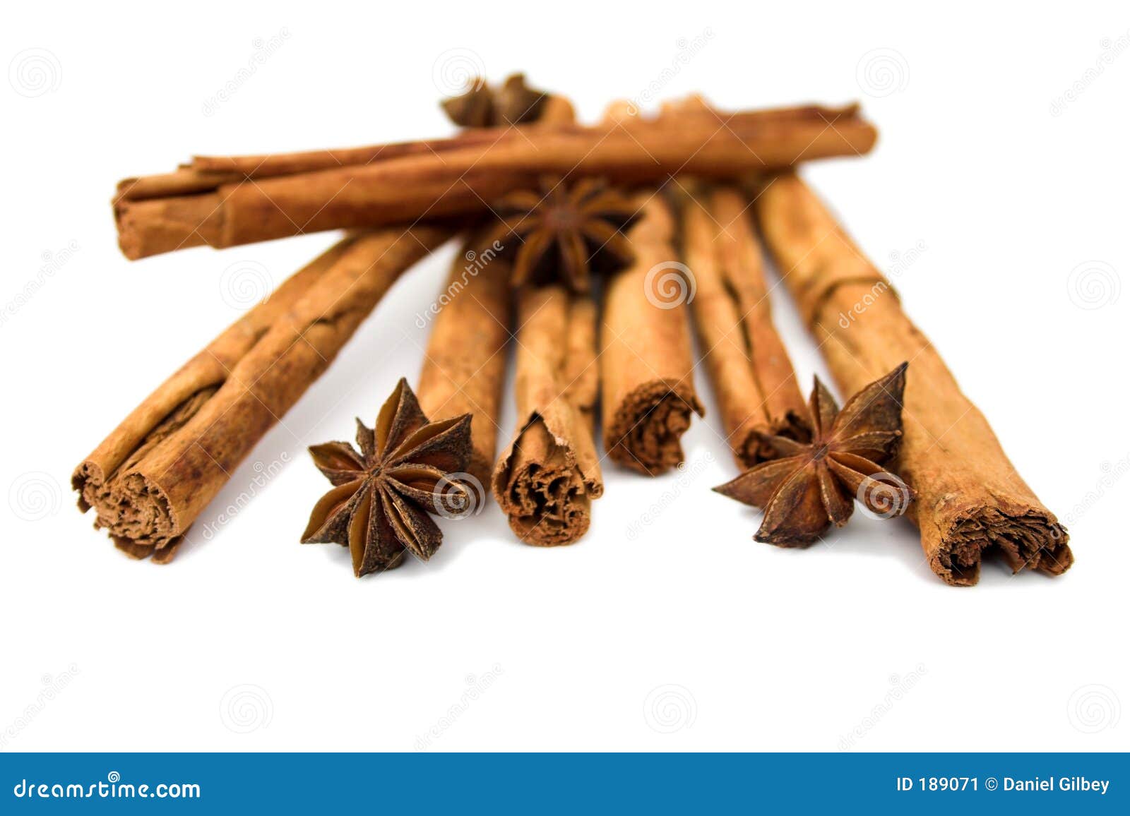 Cinnamon Sticks & Star Anise Stock Image - Image of culinary, isolated ...