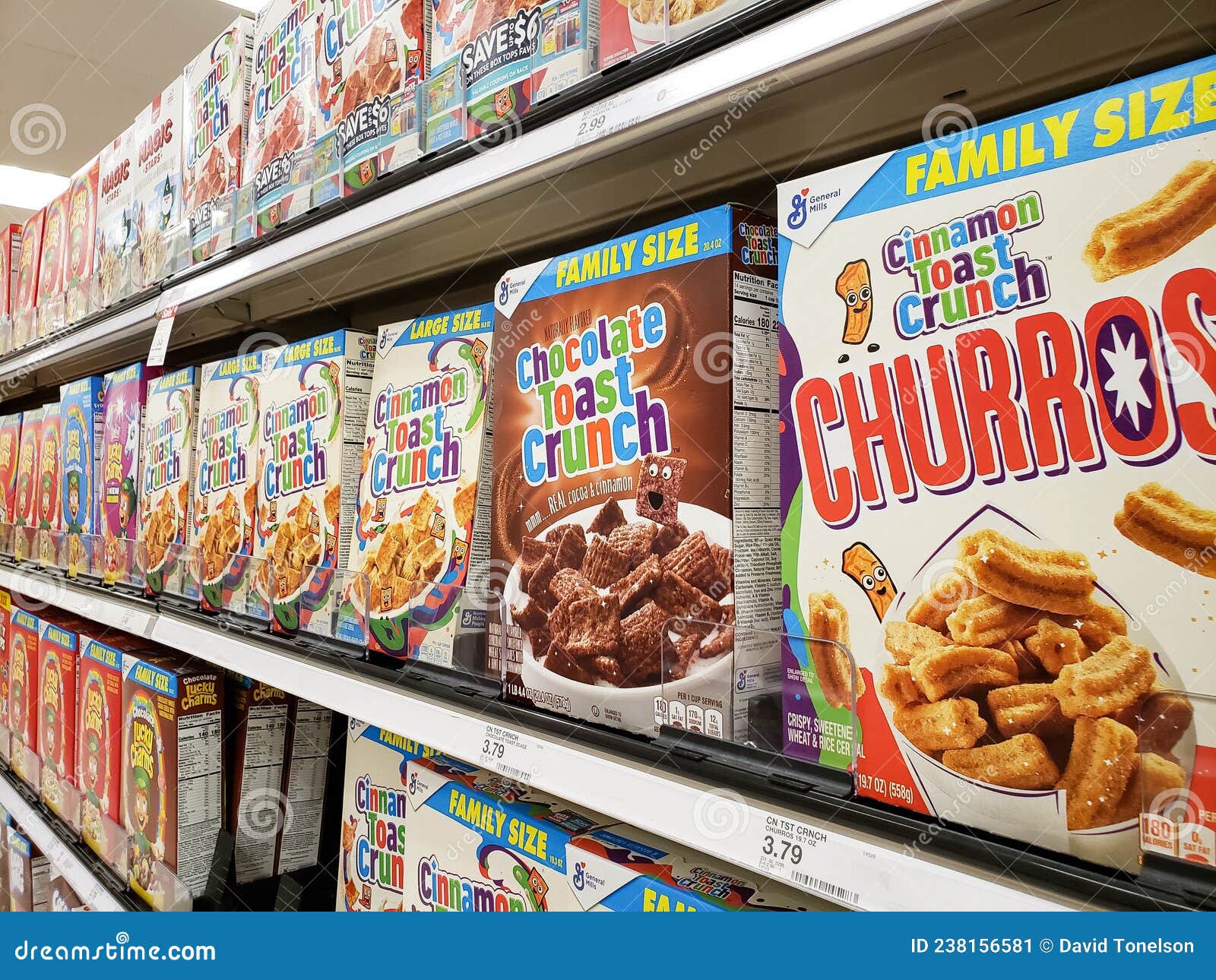 Cinnamon Toast Crunch at Store Editorial Photo - Image of logo ...