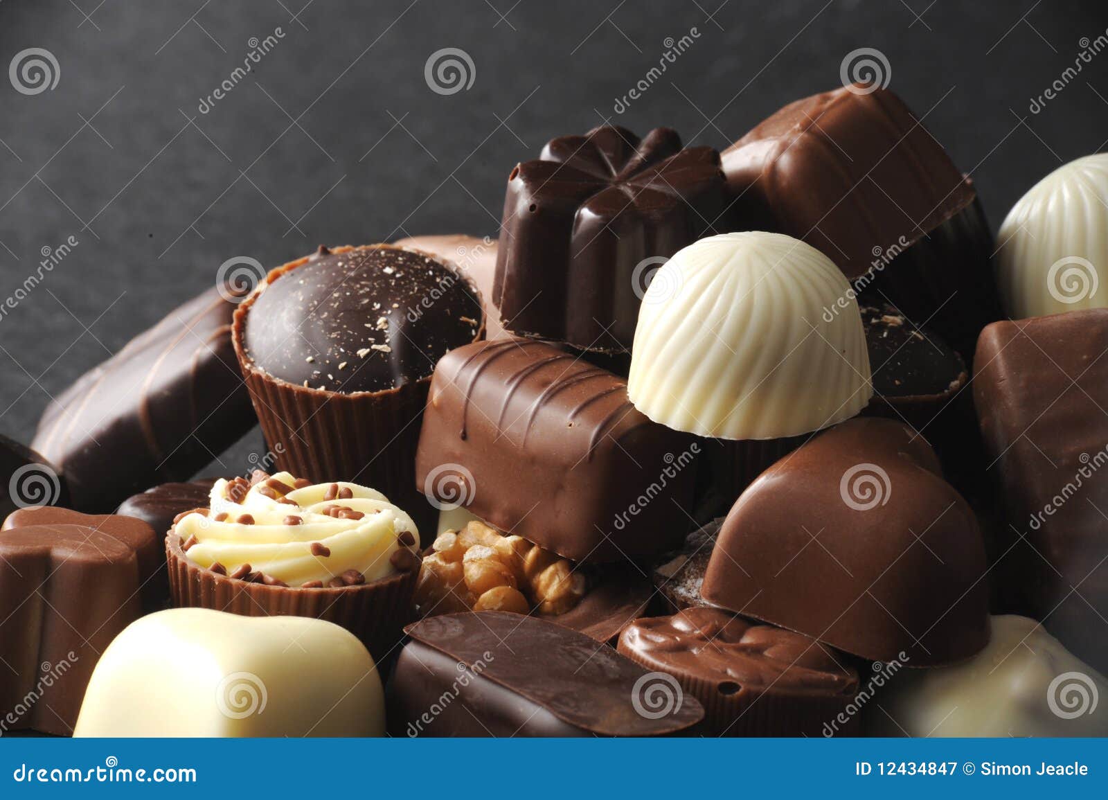 Cioccolato immagine stock. Immagine di fatto, dieta, lusso - 12434847