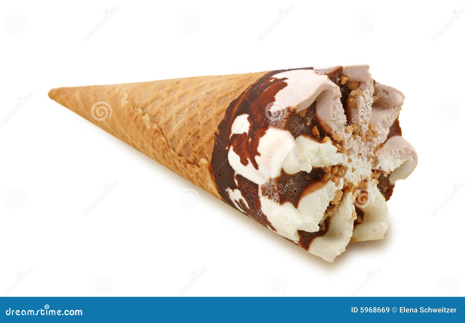 Cioccolato Con Il Cono Di Gelato Nuts Immagine Stock - Immagine di ...