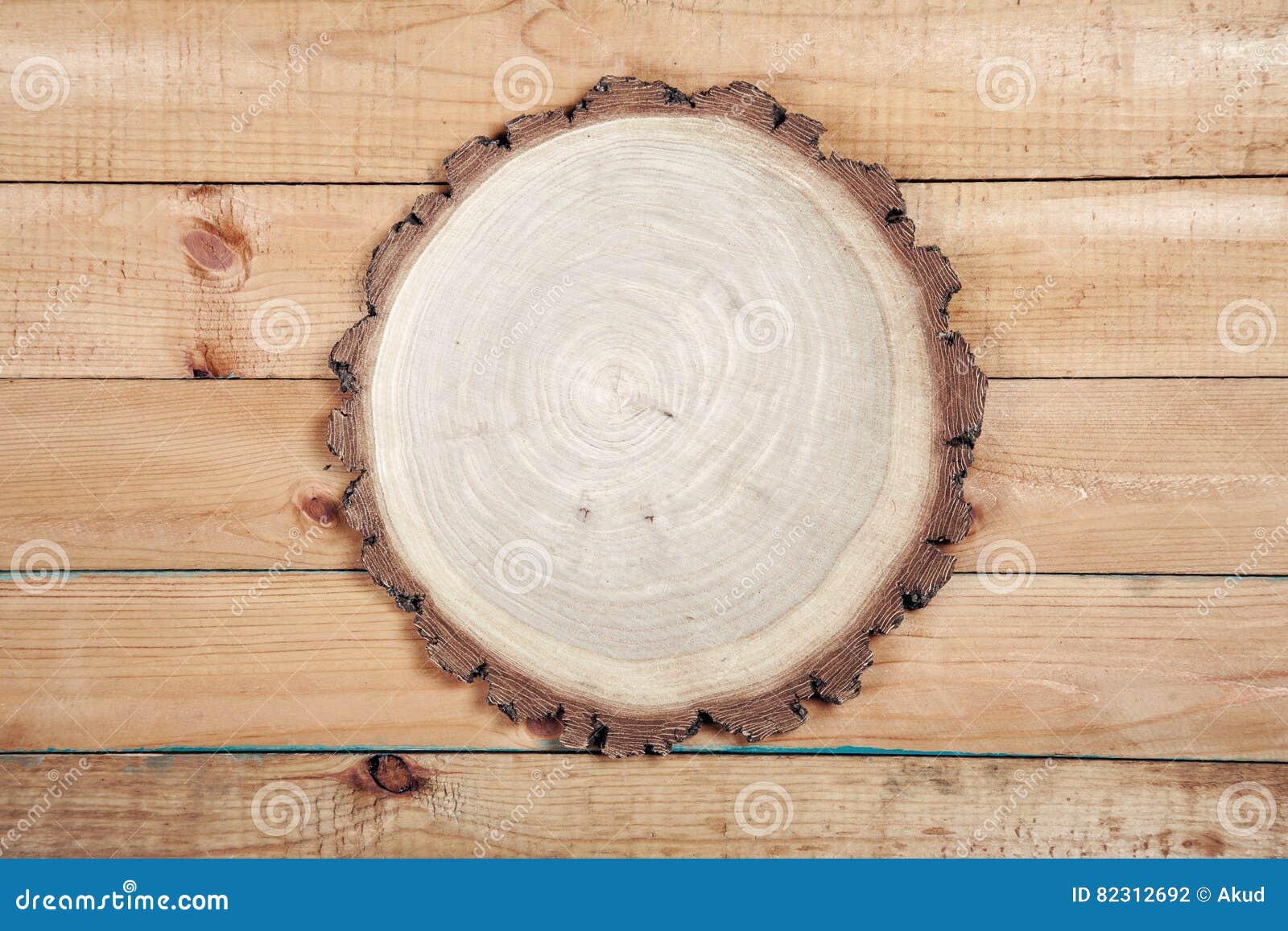 Circle Board on Wooden Table Stock Photo - Image of rustic, round: 82312692