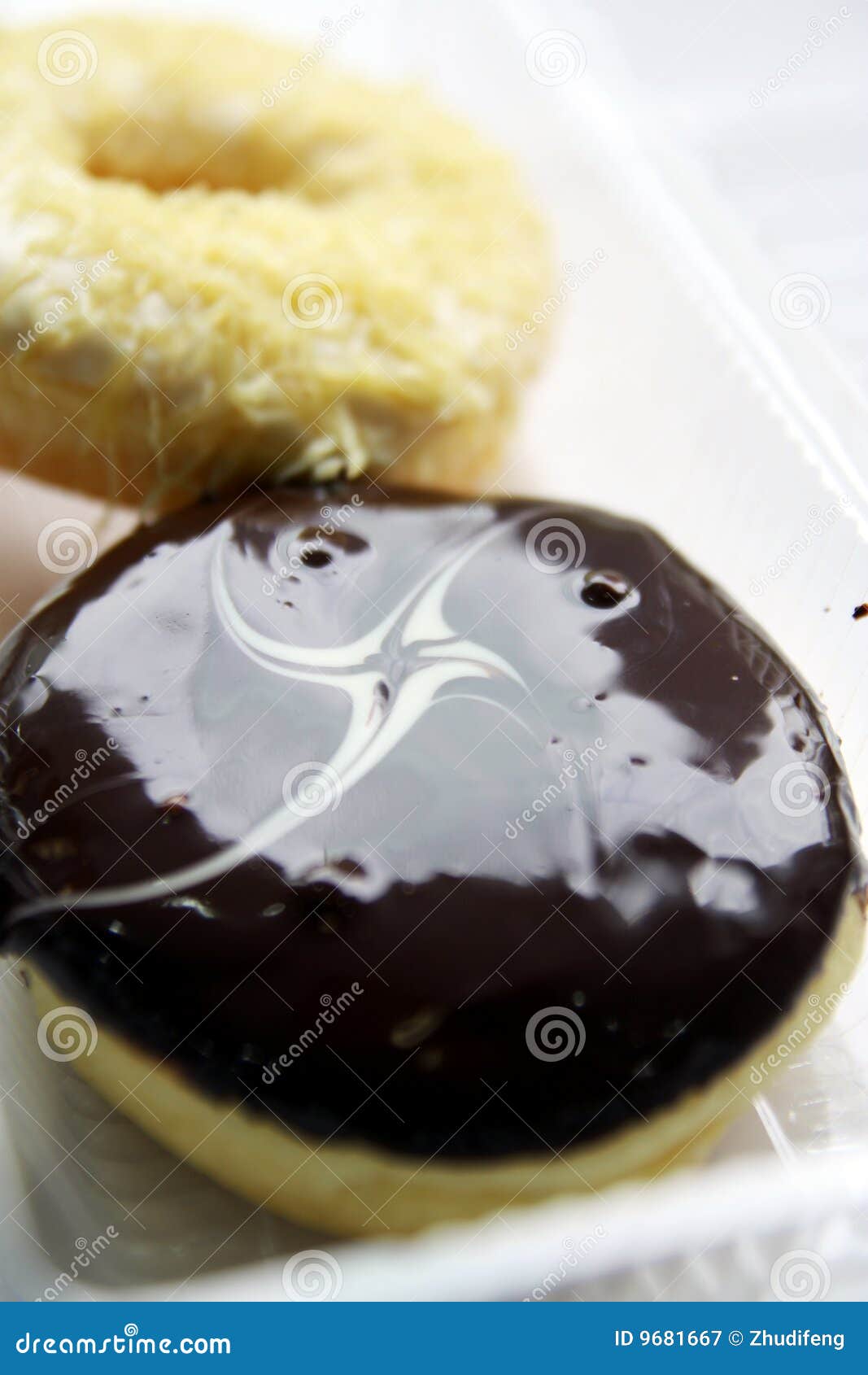 Circle bread stock image. Image of hole, bread, food, breakfast - 9681667