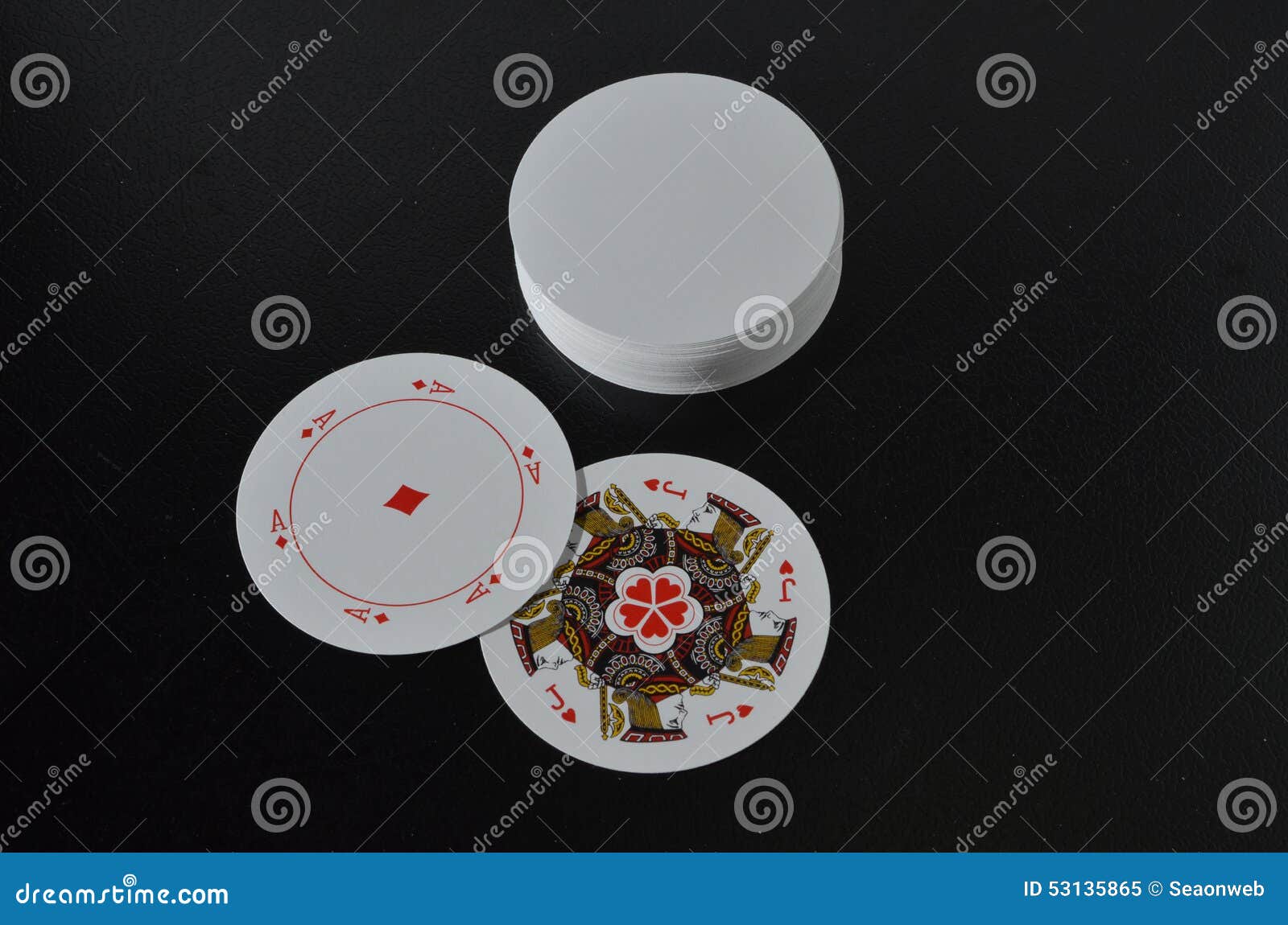Circle Deck of Playing Cards Stock Image - Image of heap, retro: 53135865