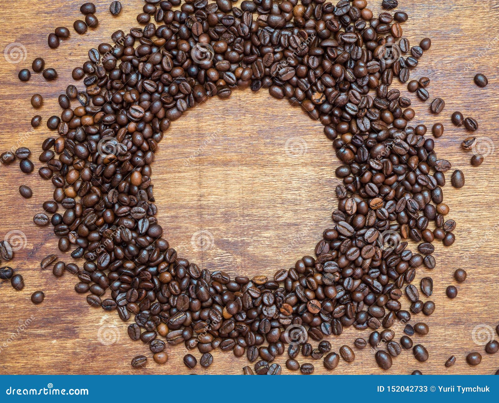 Circle Frame Made of Coffee Beans on Wooden Background. View from Above ...