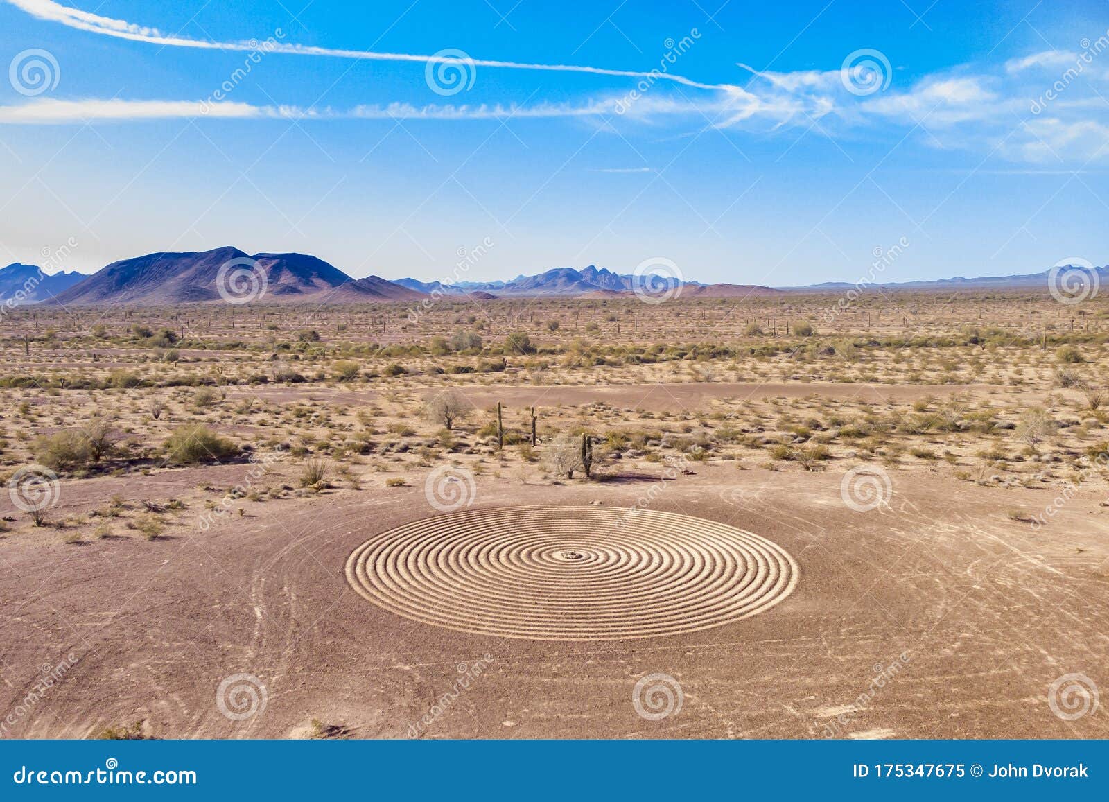 Desert Sculpture - Labyrinth Circle Pattern Stock Image - Image of ...