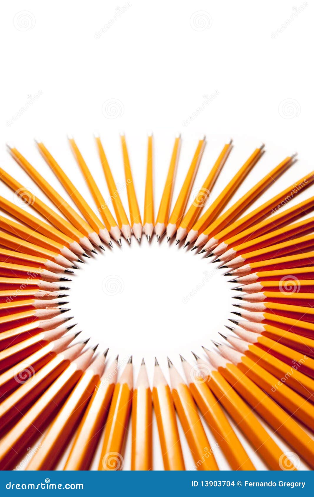 Circle made of pencils stock photo. Image of pencil, form - 13903704