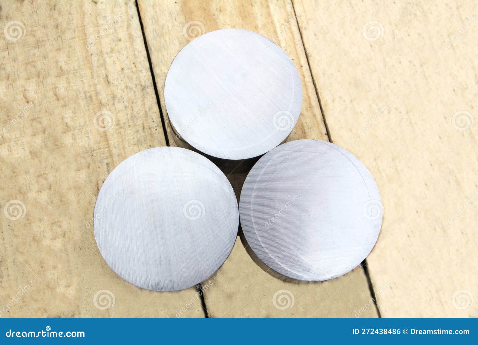 The Circle of Metal Stainless Stock Photo - Image of clothing, tool ...