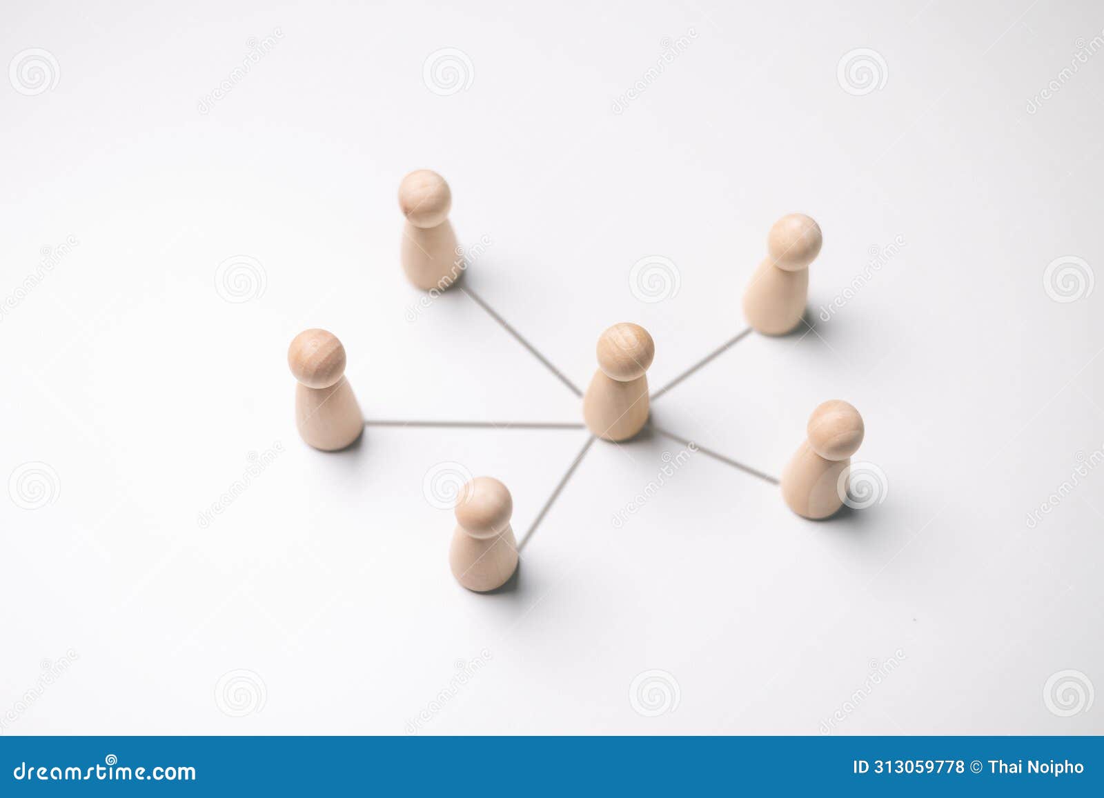 Circle of People Interconnected by Lines. Cooperation, Teamwork ...