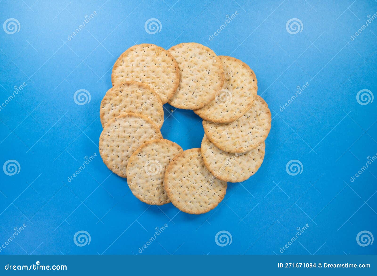 Circle of Round Fresh Biscuits Stock Photo - Image of chocolate, meal ...