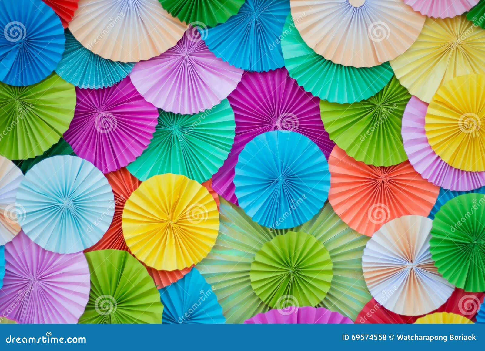 Circle Shape of Origami Colors Papers. Stock Photo - Image of ...