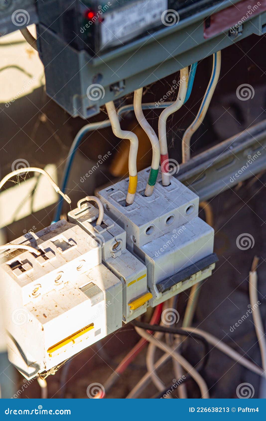 Circuit and Wiring System on the Main Power Distribution Board of the ...