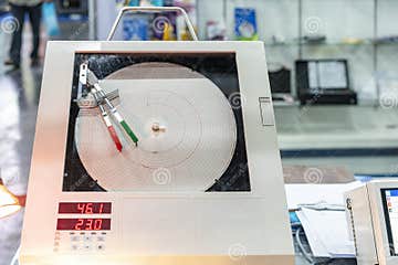 Circular Chart Recorder for Data Record Temperature Time Etc. in ...