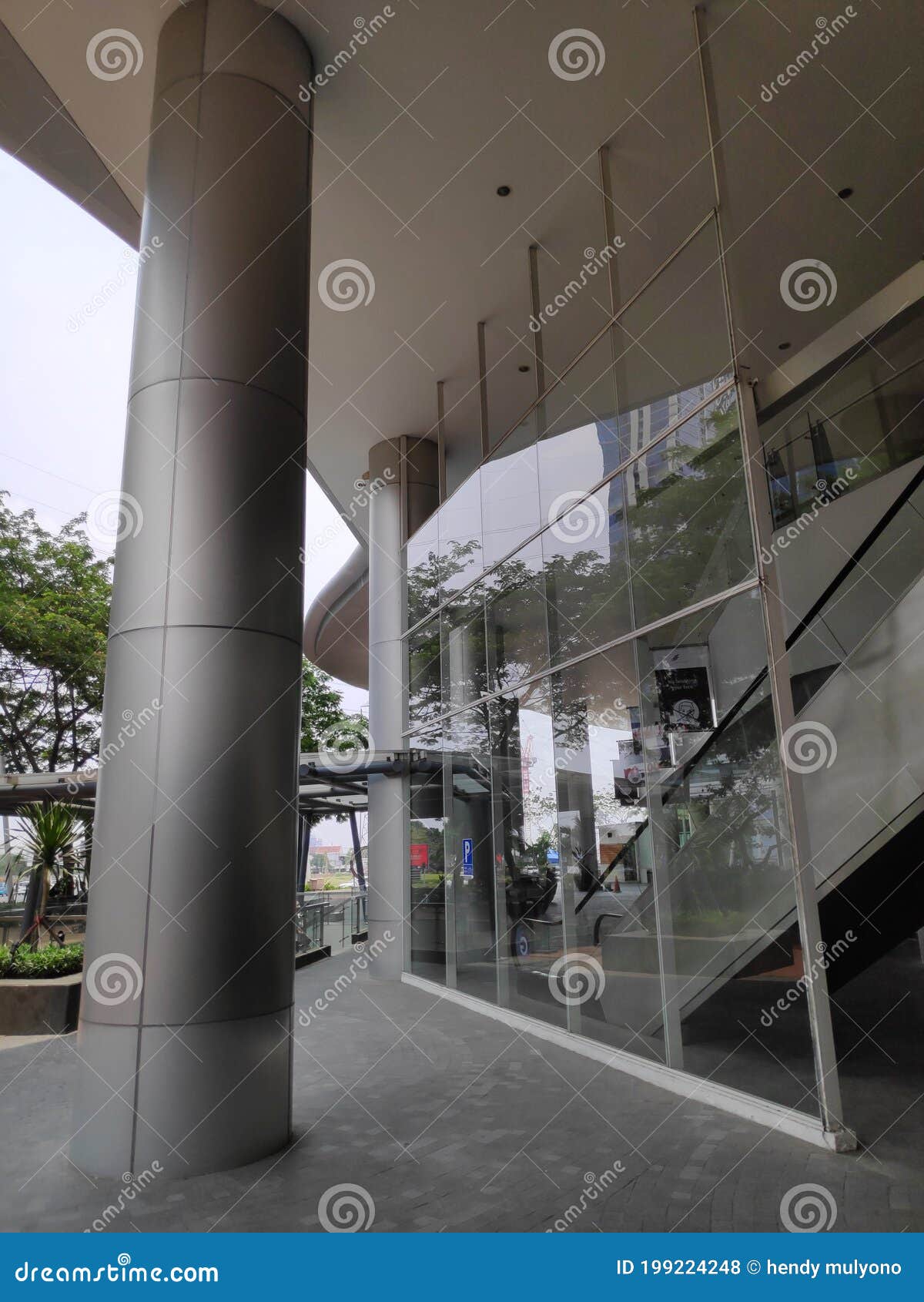 Circular Column at Spazio Building Editorial Stock Photo - Image of ...
