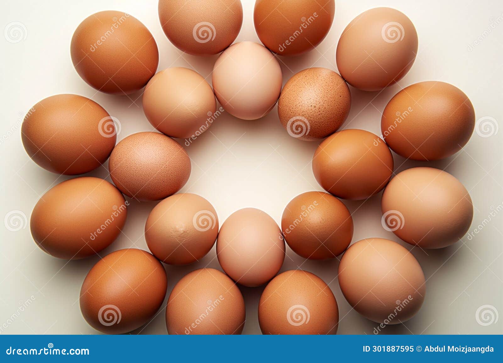 Circular Eggs Brown Chicken Eggs Artfully Arranged in a Sharp Circle ...