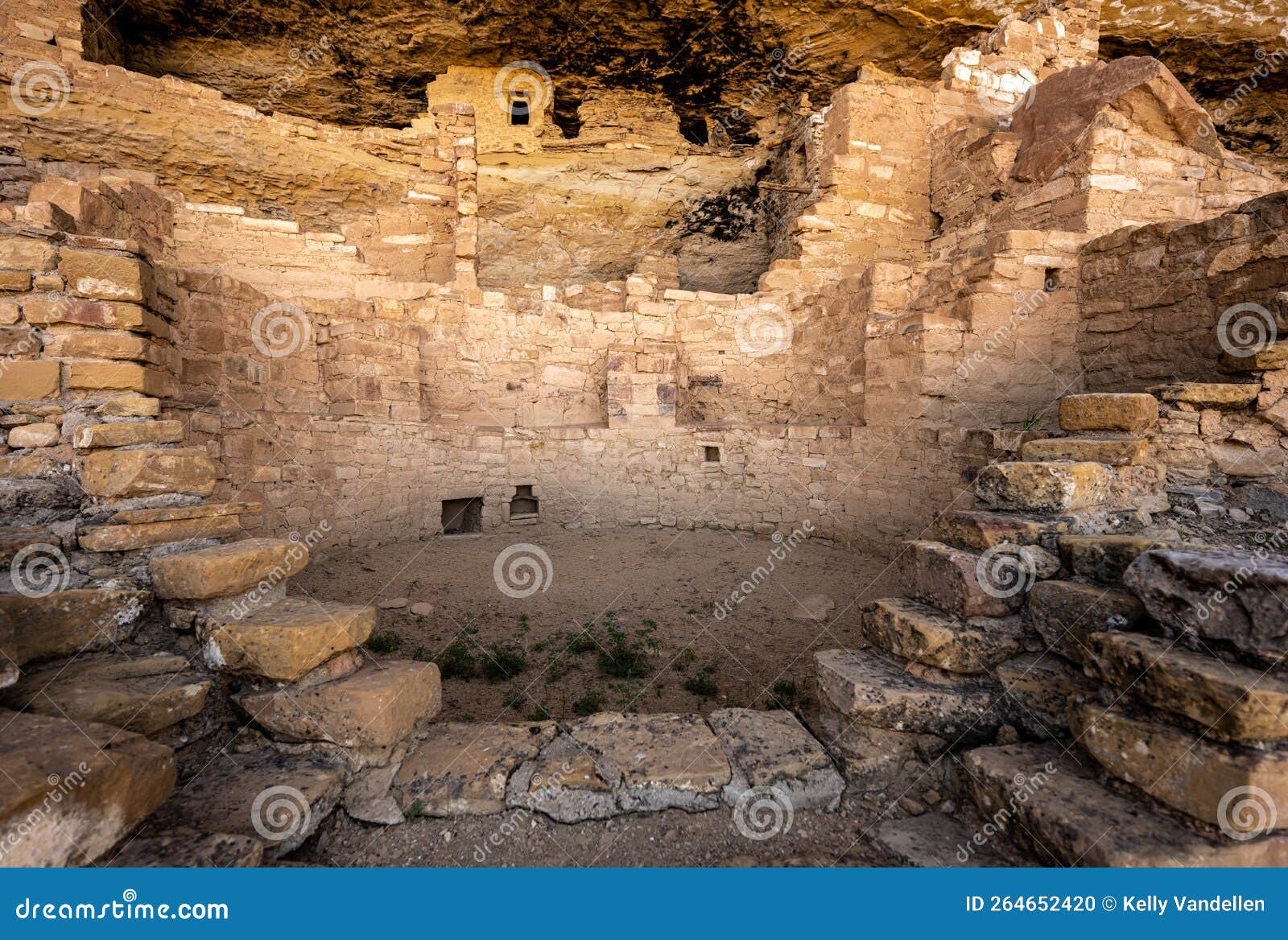 Circular Entrance To Kiva in Cliff Dwelling Stock Photo - Image of ... Circular Entrance To Kiva in Cliff Dwelling Stock Photo - Image of ...