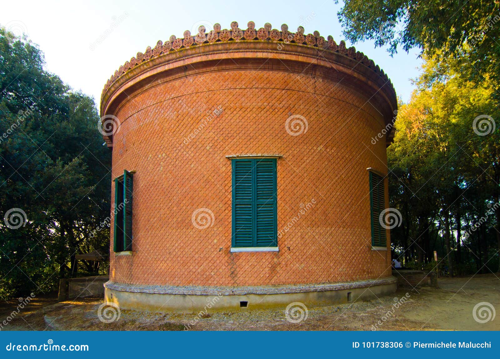 12,631 Historic Circular Stock Photos - Free & Royalty-Free Stock ...