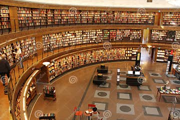 Circular library editorial photography. Image of class - 20705372