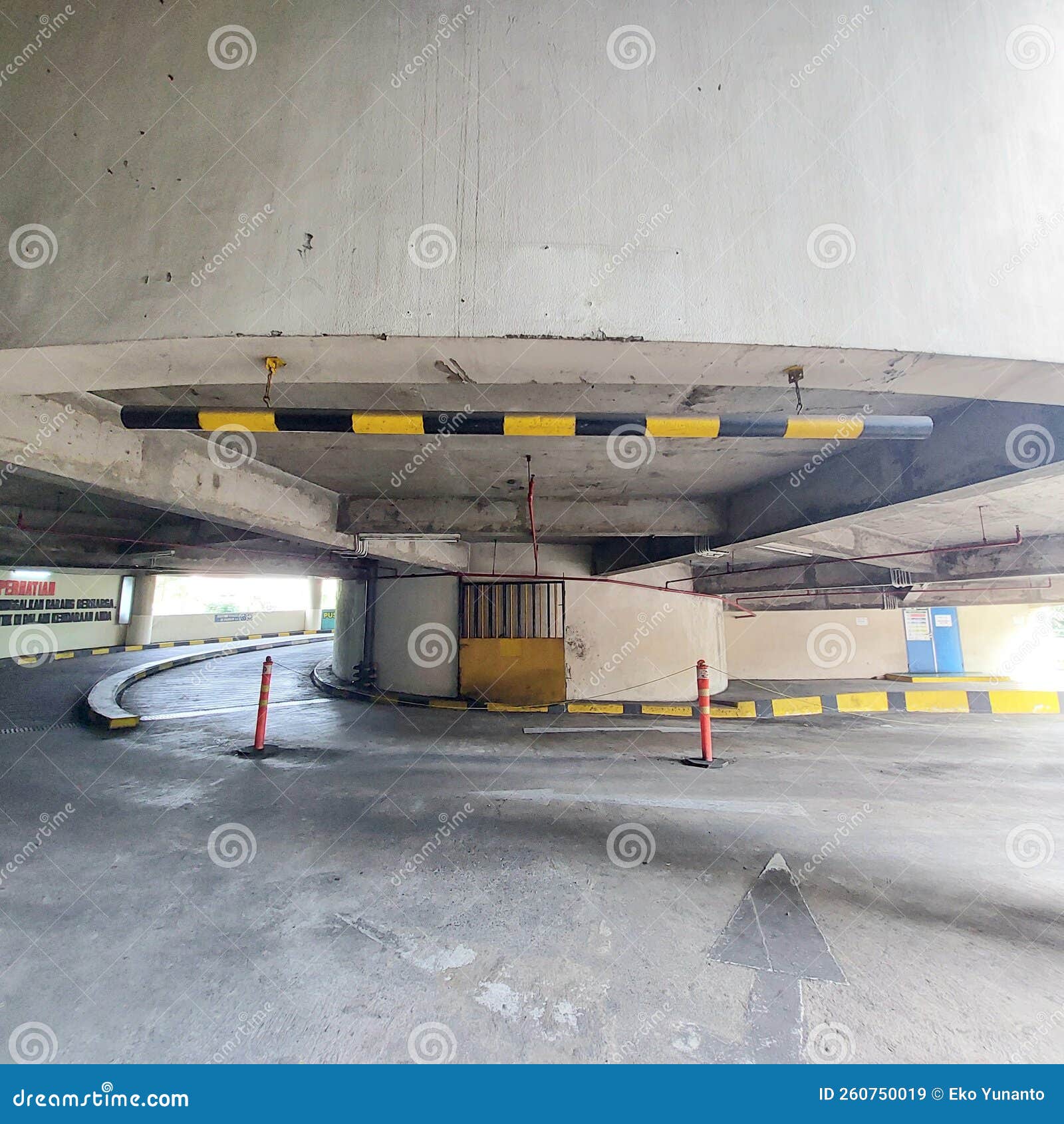 Circular Path To the Parking Lot on the Top Floor of the Building ...
