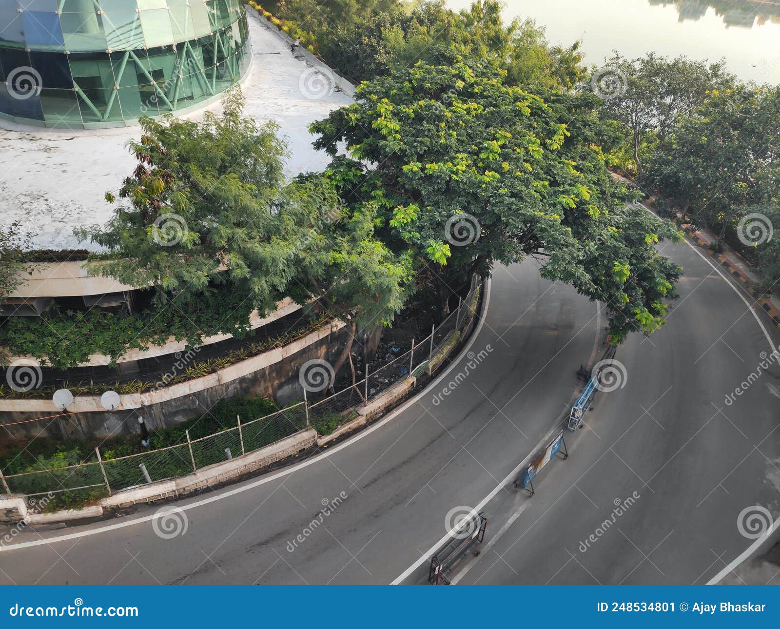 Circular Road Around a Building Stock Image - Image of urban, circular ...
