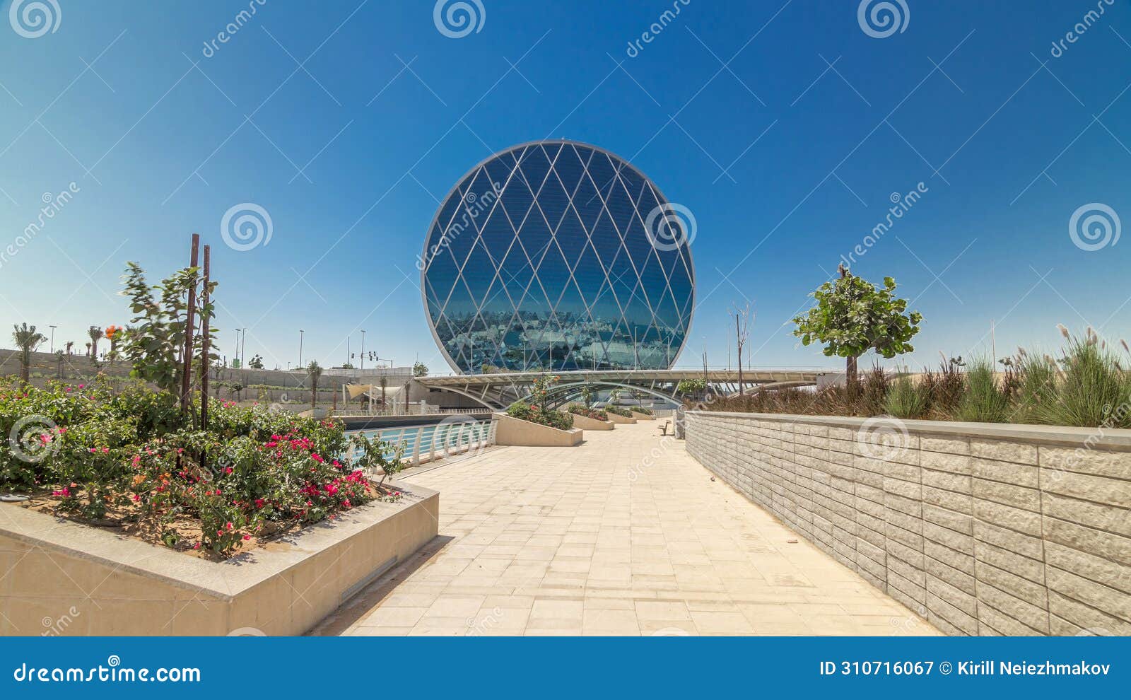 Circular Skyscraper Aldar Headquarters Building Timelapse Hyperlapse in ...