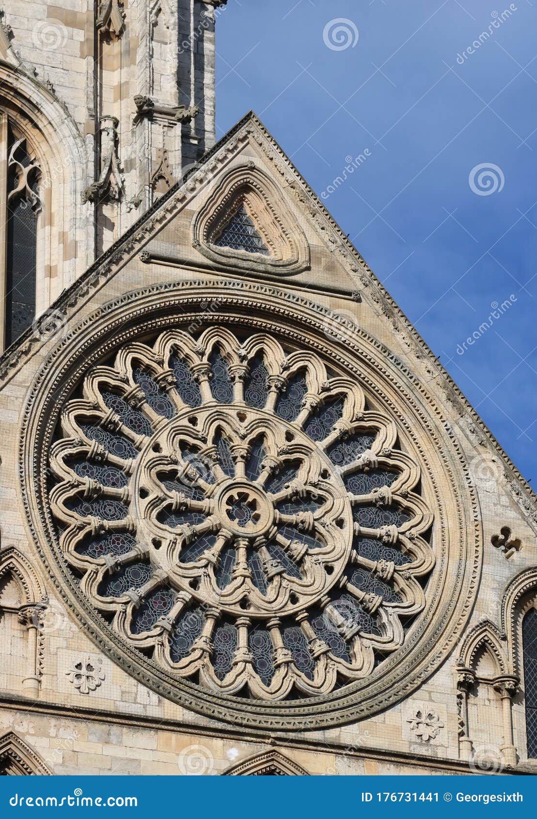 Circular Stained Glass Rose Window, York Minster Stock Image - Image of ...