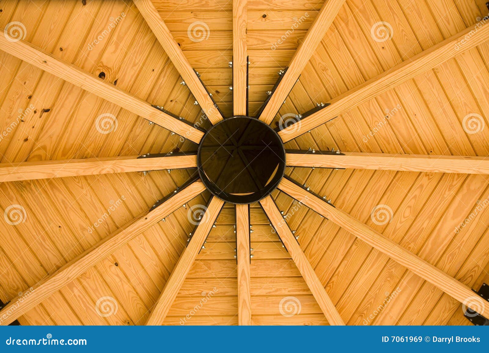 Circular Wood Roof stock image. Image of light, building - 7061969