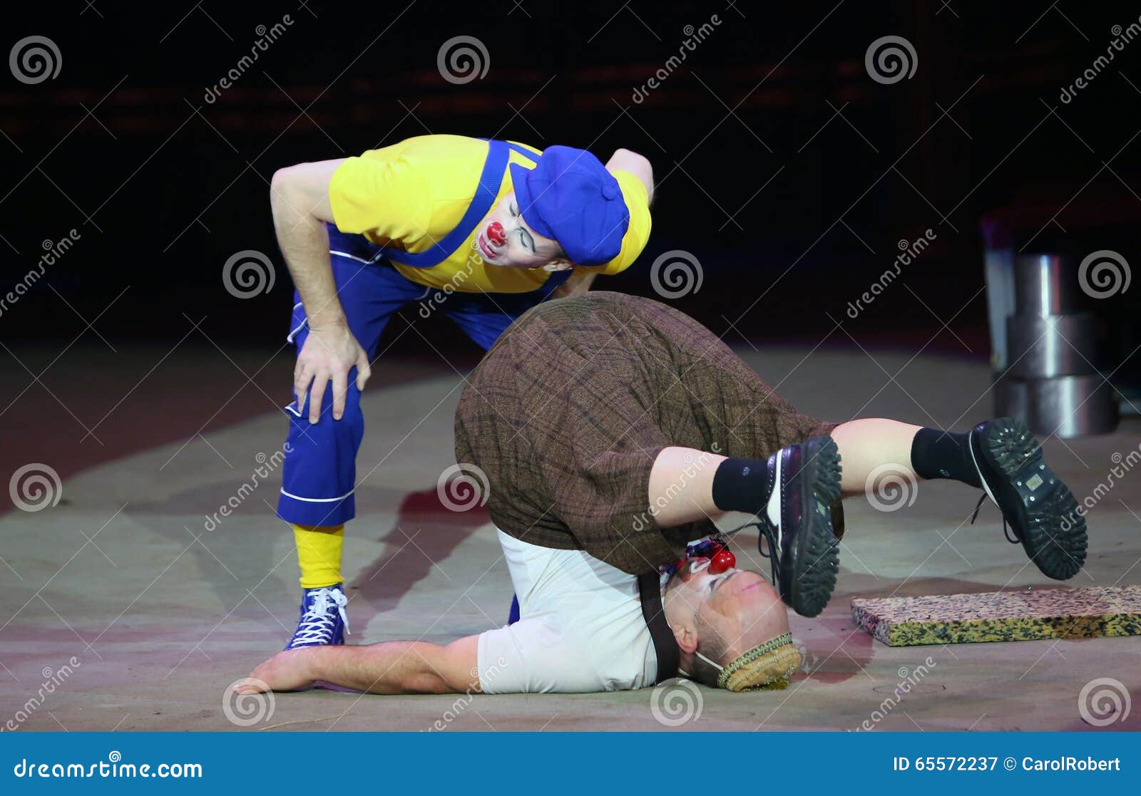 Circus Clowns editorial photography. Image of audience - 65572237