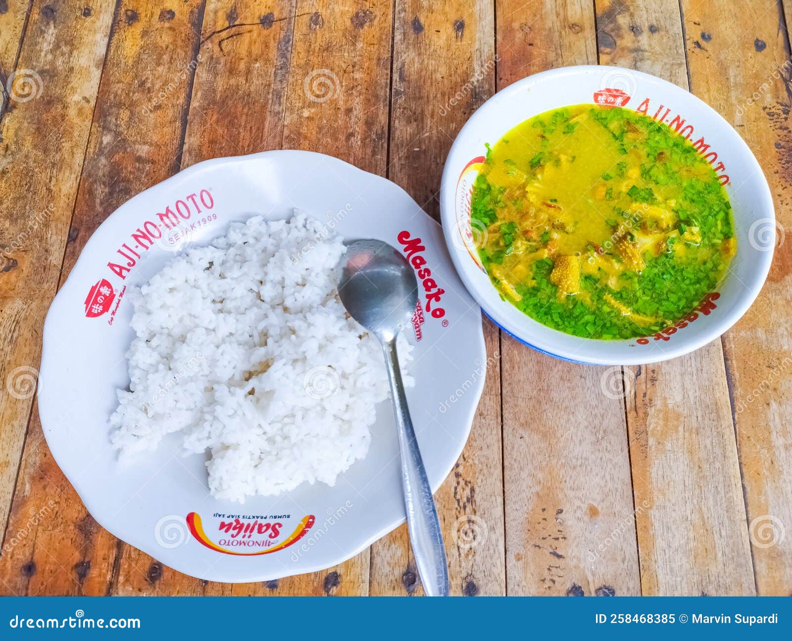 Cirebon 14 Jul 2022 Foto De Empal Gentong Una Sopa Tradicional Como El