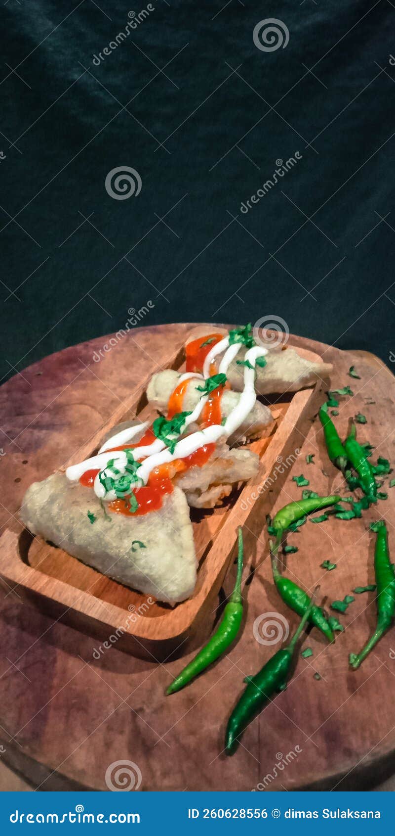 Cirena tradicional foto de archivo. Imagen de arte, producto - 260628556