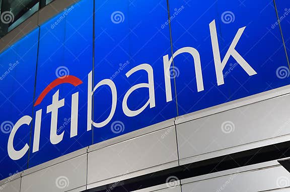 Citibank 编辑类图片. 图片 包括有 重婚, 商业, 背包, 节省额, 现代, 赊帐, 班卓琵琶 - 66803320