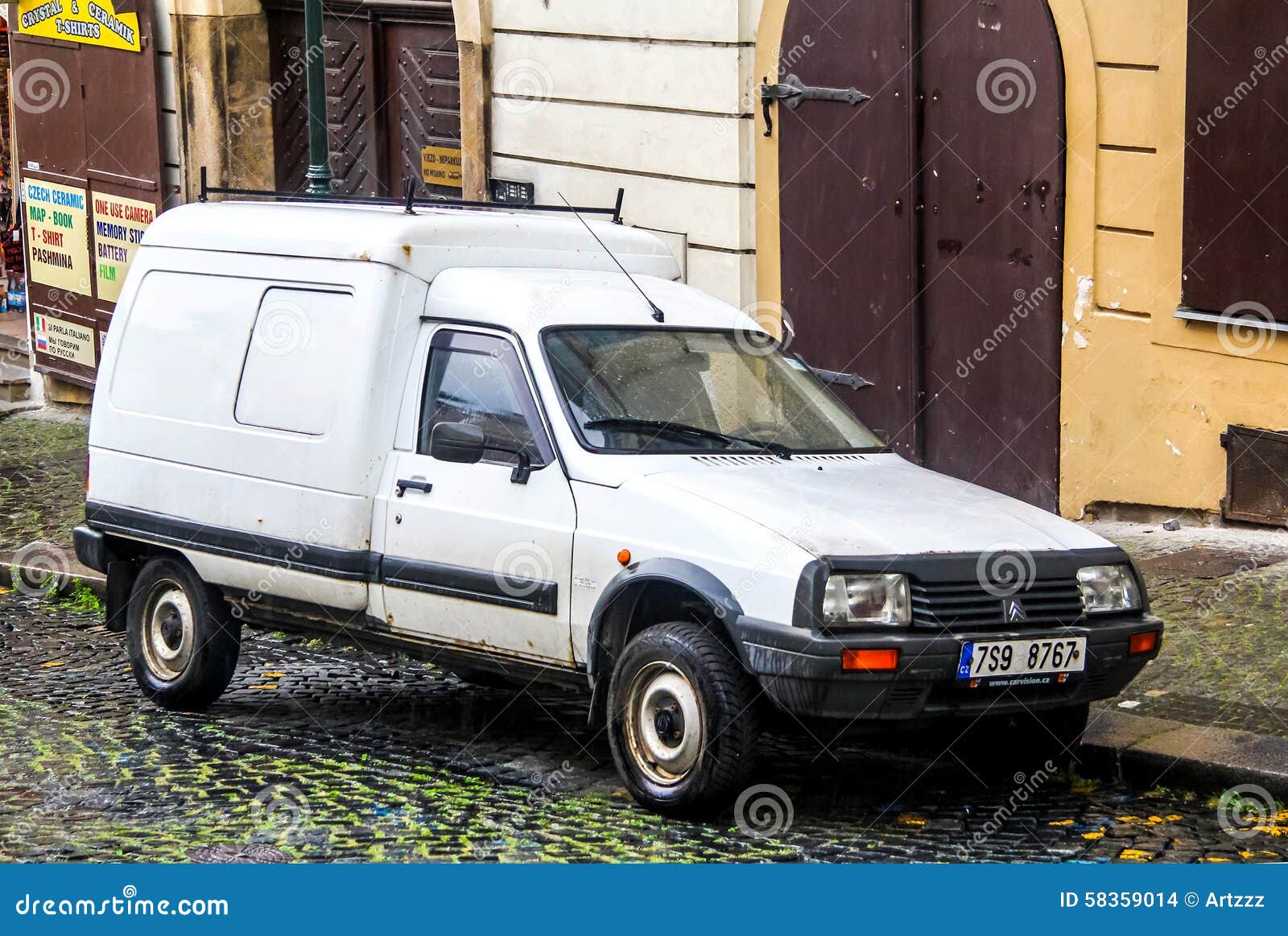Citroen C15 imagen de archivo editorial. Imagen de recorrido - 58359014