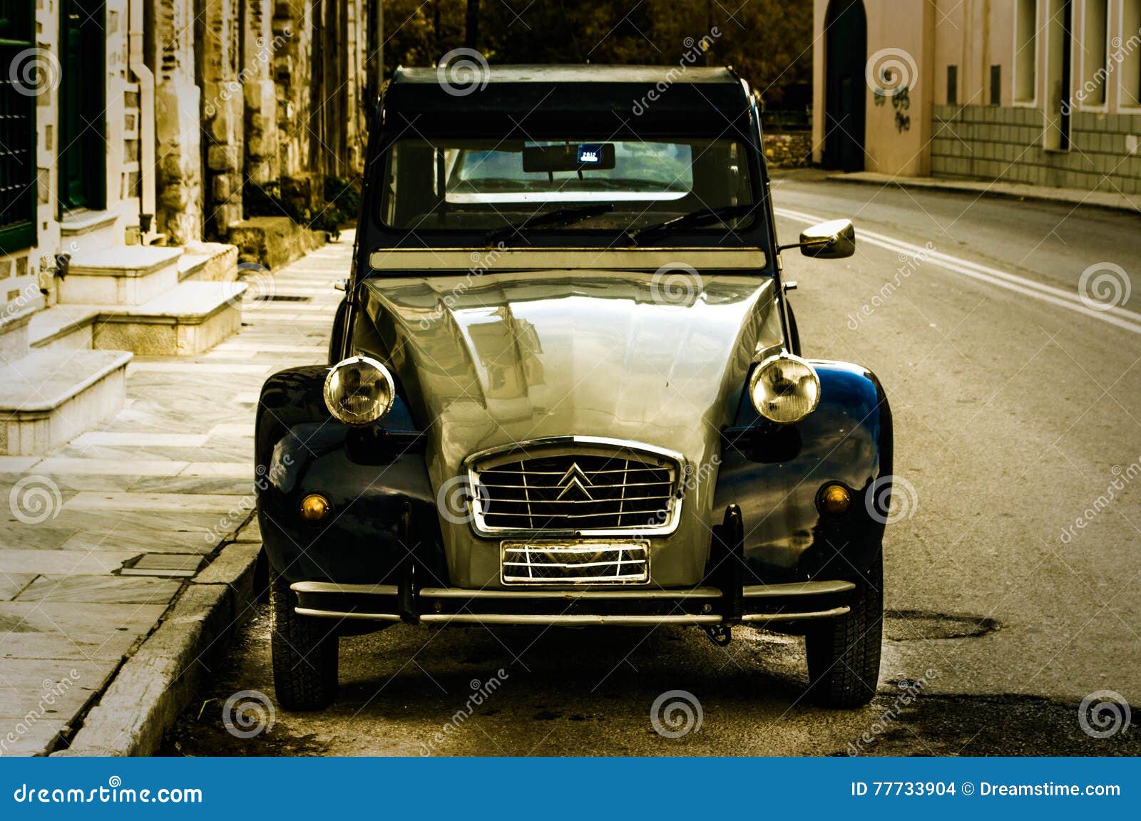 Citroen 2CV editorial stock image. Image of shot, front - 77733904