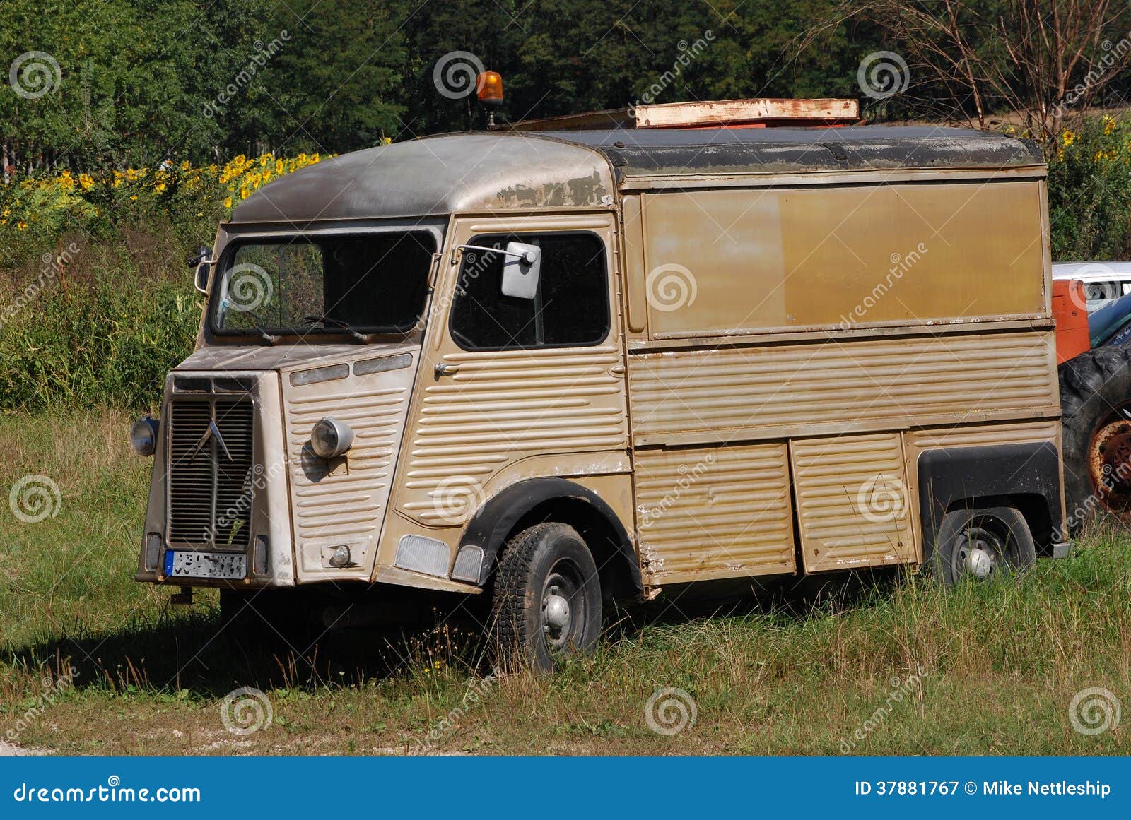 Citroen H-van stock image. Image of collectable, vans - 37881767