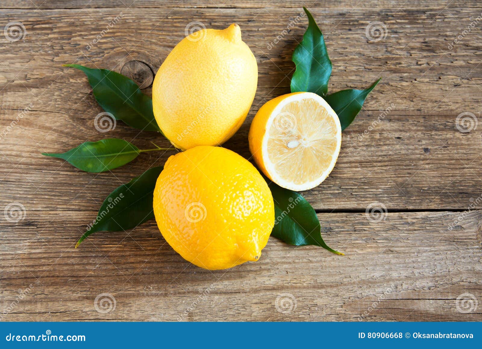 Citroner arkivfoto. Bild av banta, organiskt, kopia, moget - 80906668