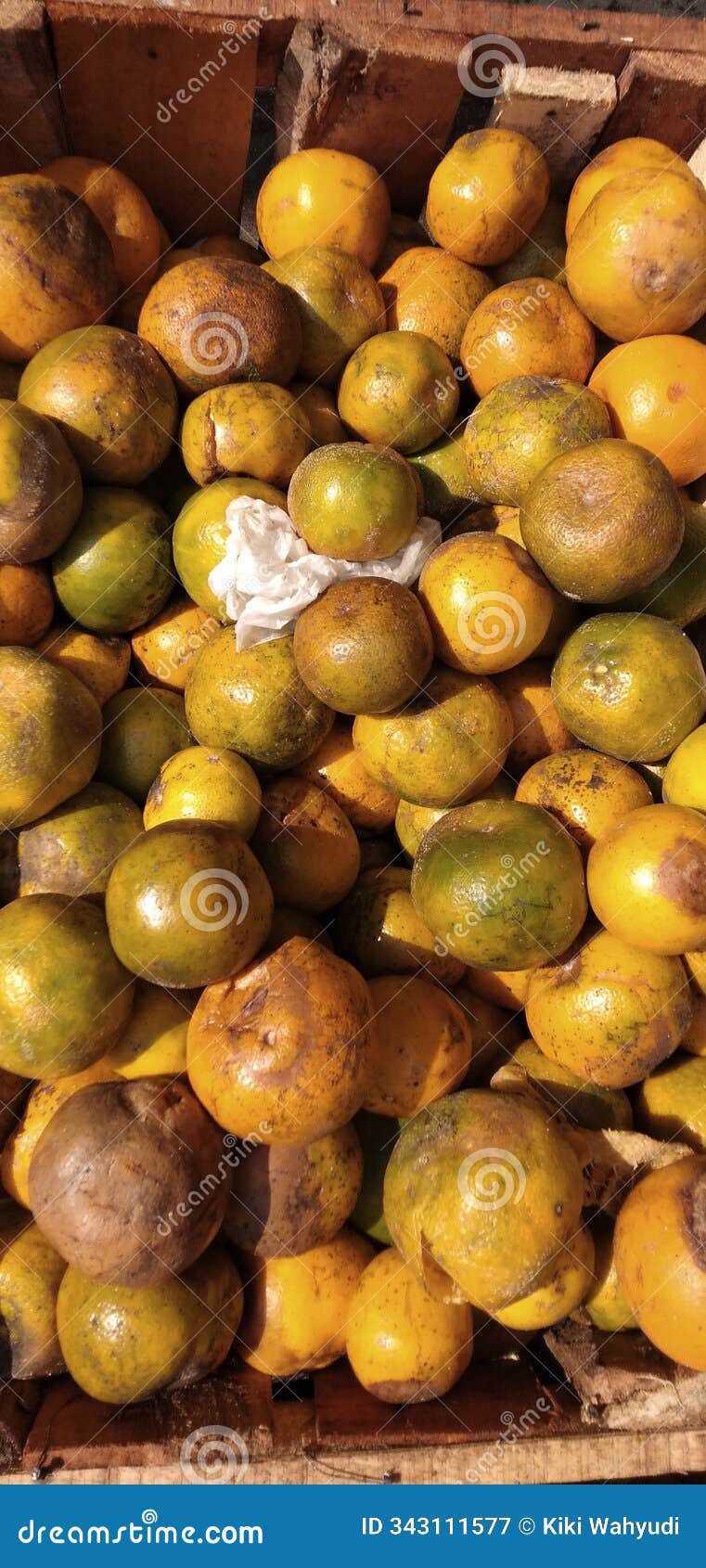 Citrus Fruit Waste Left Over from Sales Stock Image - Image of ...