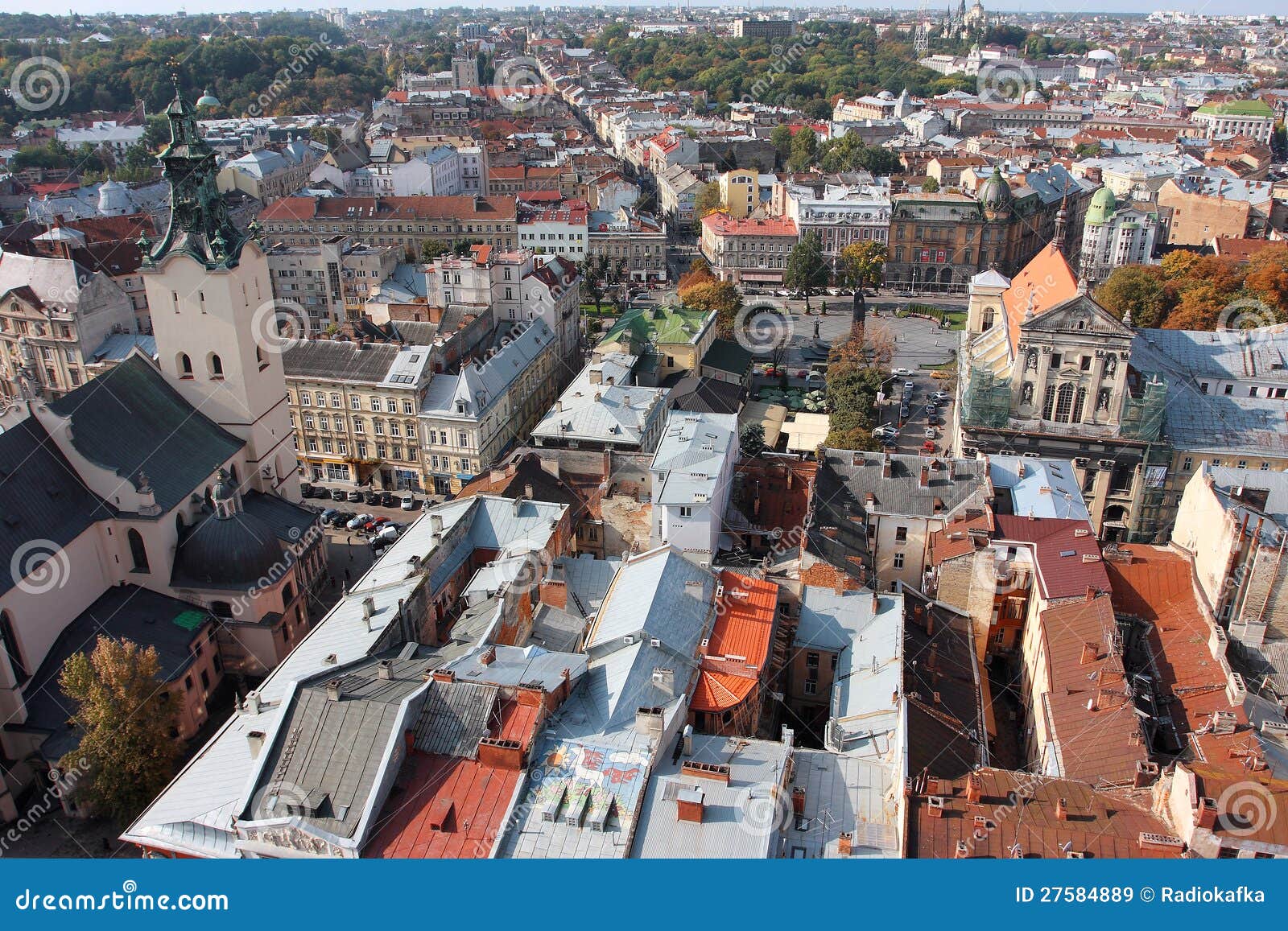 City from above editorial stock image. Image of landscaping - 27584889