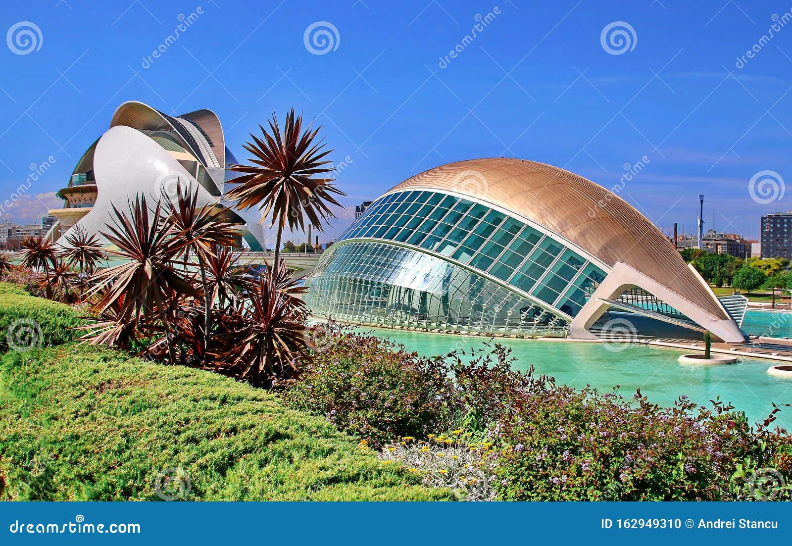 Valencia, Spain editorial image. Image of pool, modern - 162949310