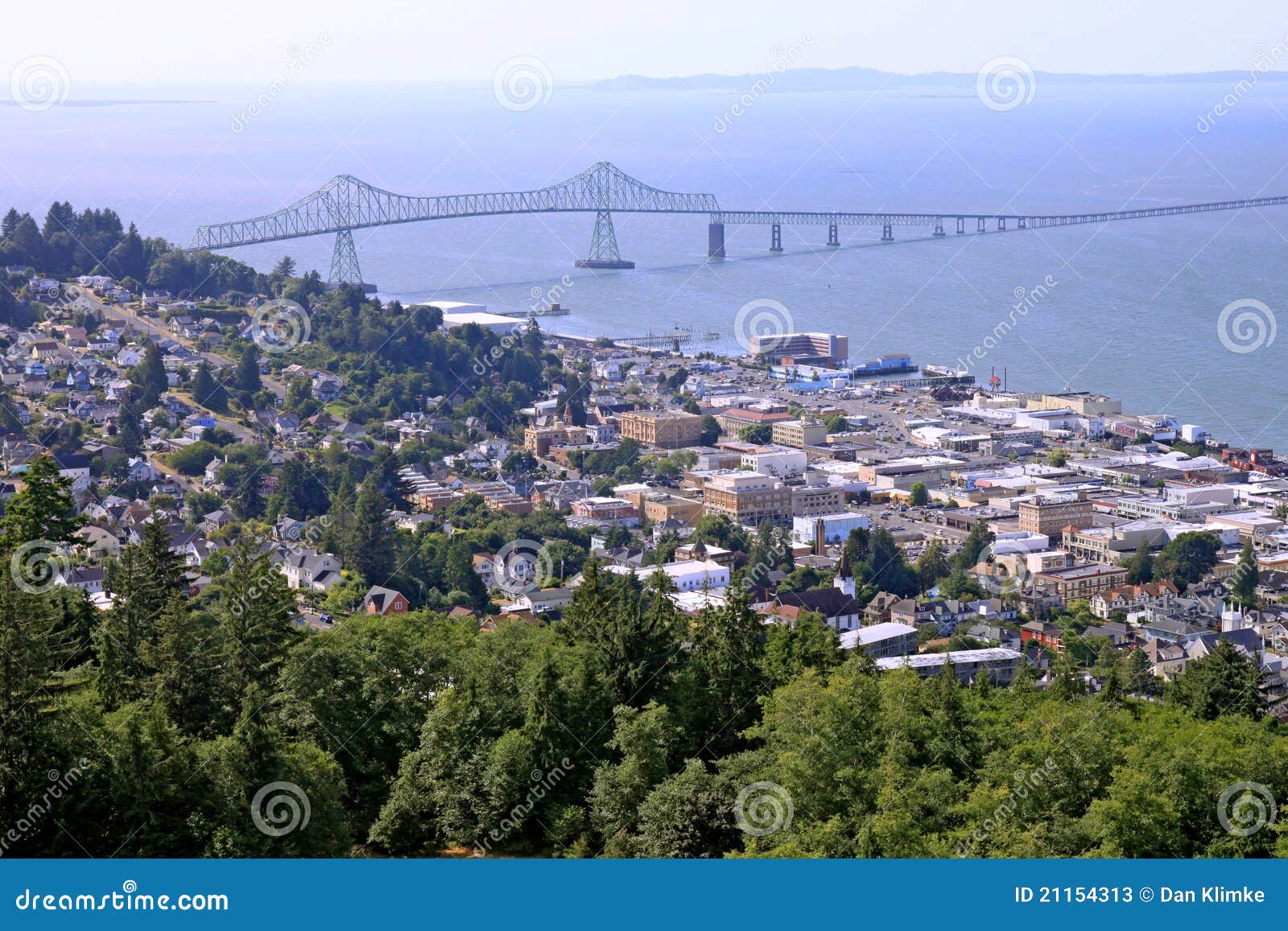 City Of Astoria Oregon Stock Photos - Image: 21154313