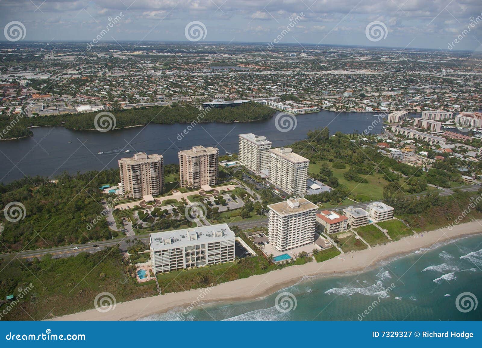City of Boca Raton stock image. Image of water, florida - 7329327