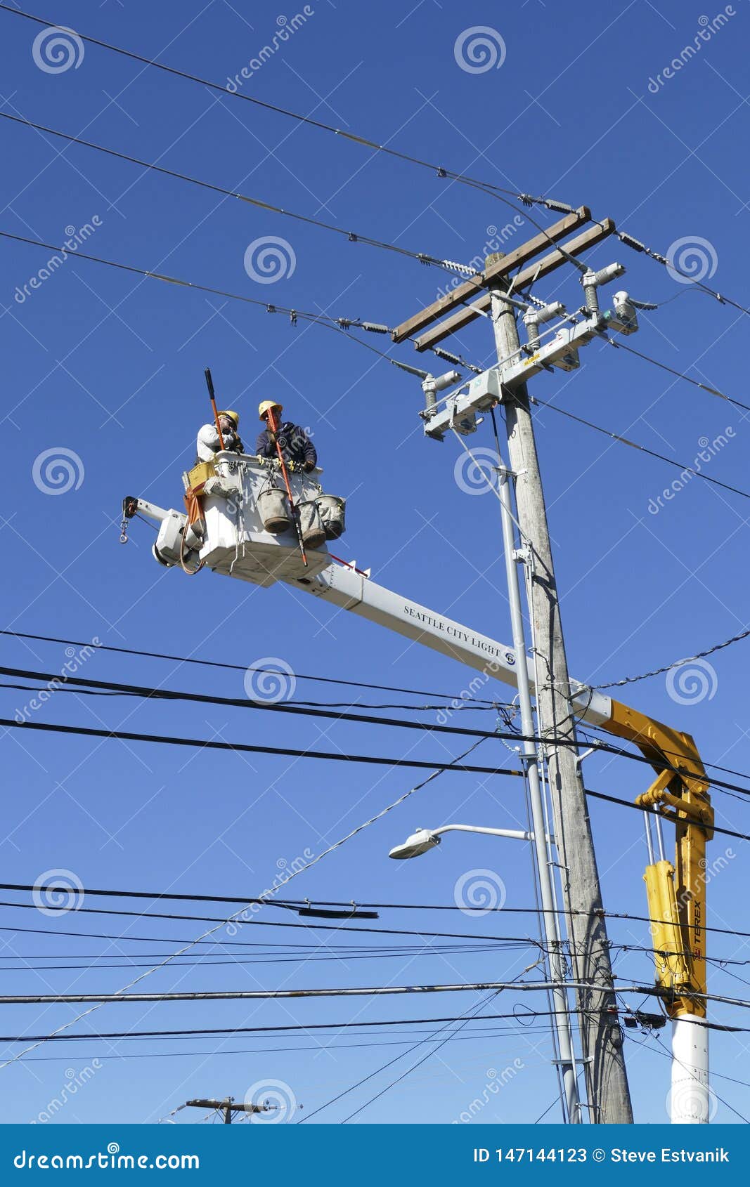 City Crews Working on Utility Pole Editorial Stock Photo - Image of ...