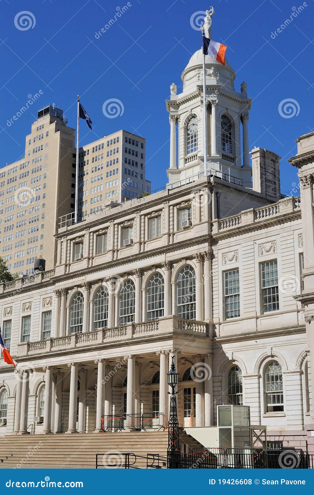 City Hall Building stock photo. Image of hall, manhattan - 19426608